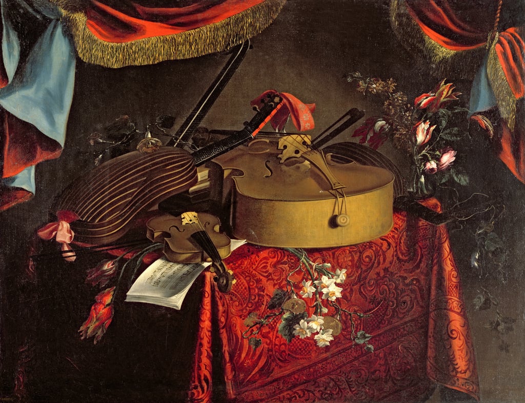 Ainda vida de instrumentos musicais em uma tabela ...